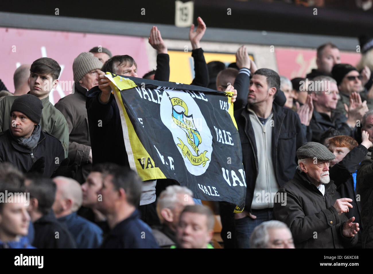 Port vale fans in the stands hi-res stock photography and images - Alamy