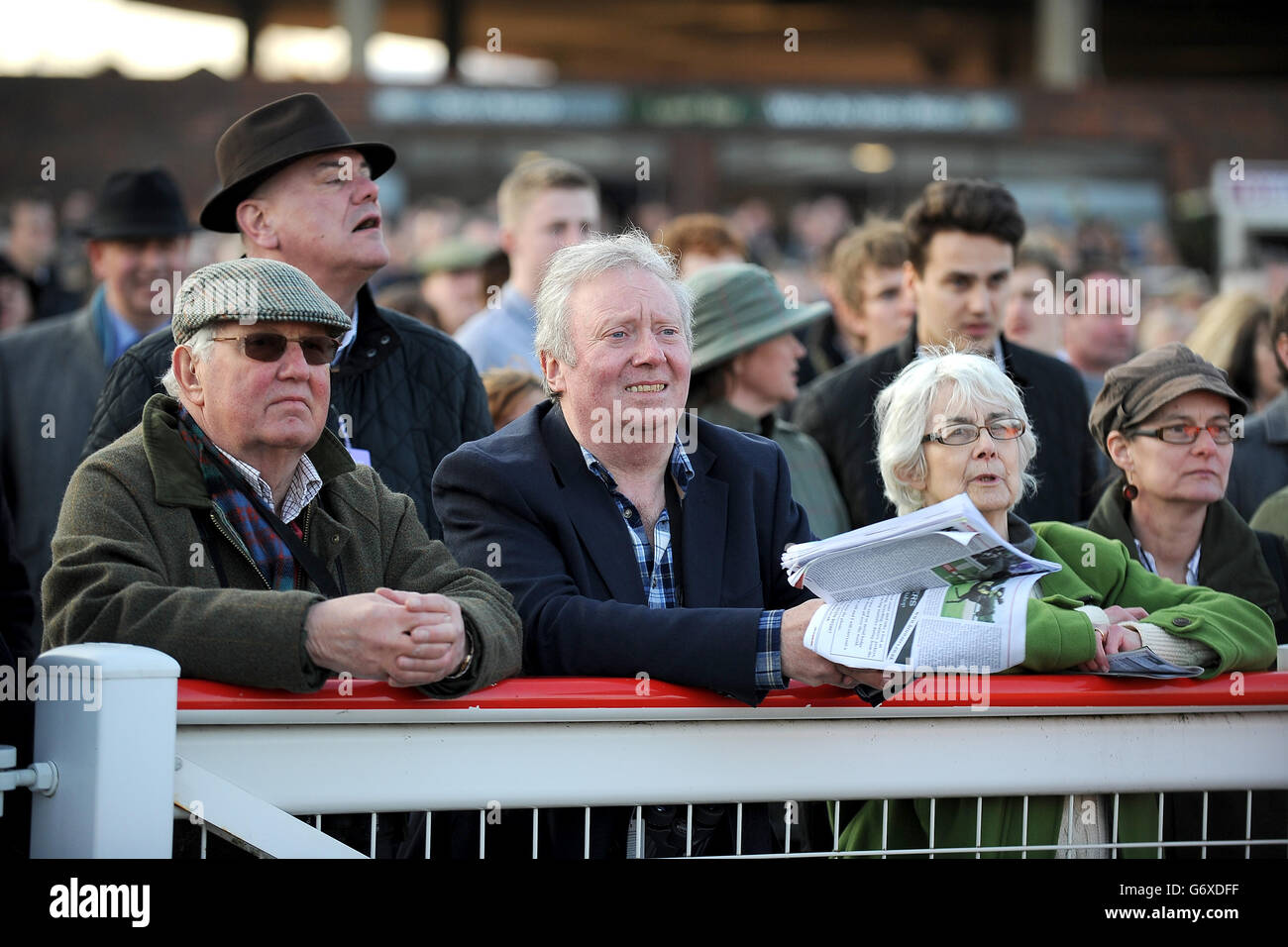 Spectators watching the Terry Biddlecombe National Hunt Chase from the ...