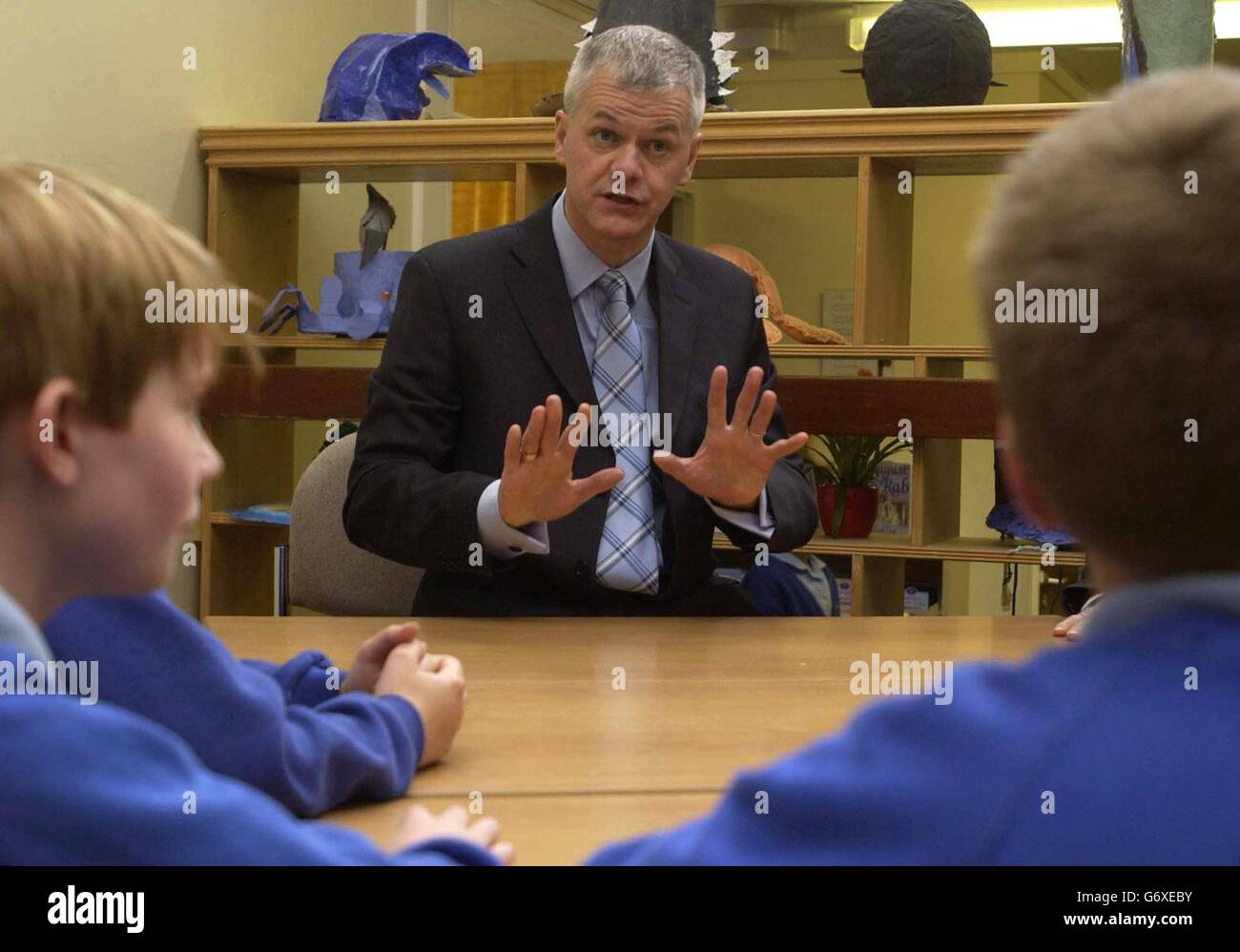 David Bell visits the RA Butler School Stock Photo - Alamy