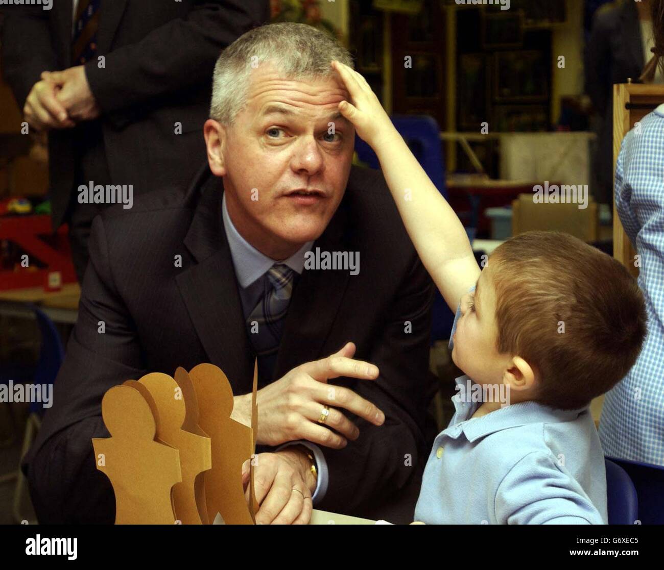 David Bell visits the RA Butler School Stock Photo - Alamy