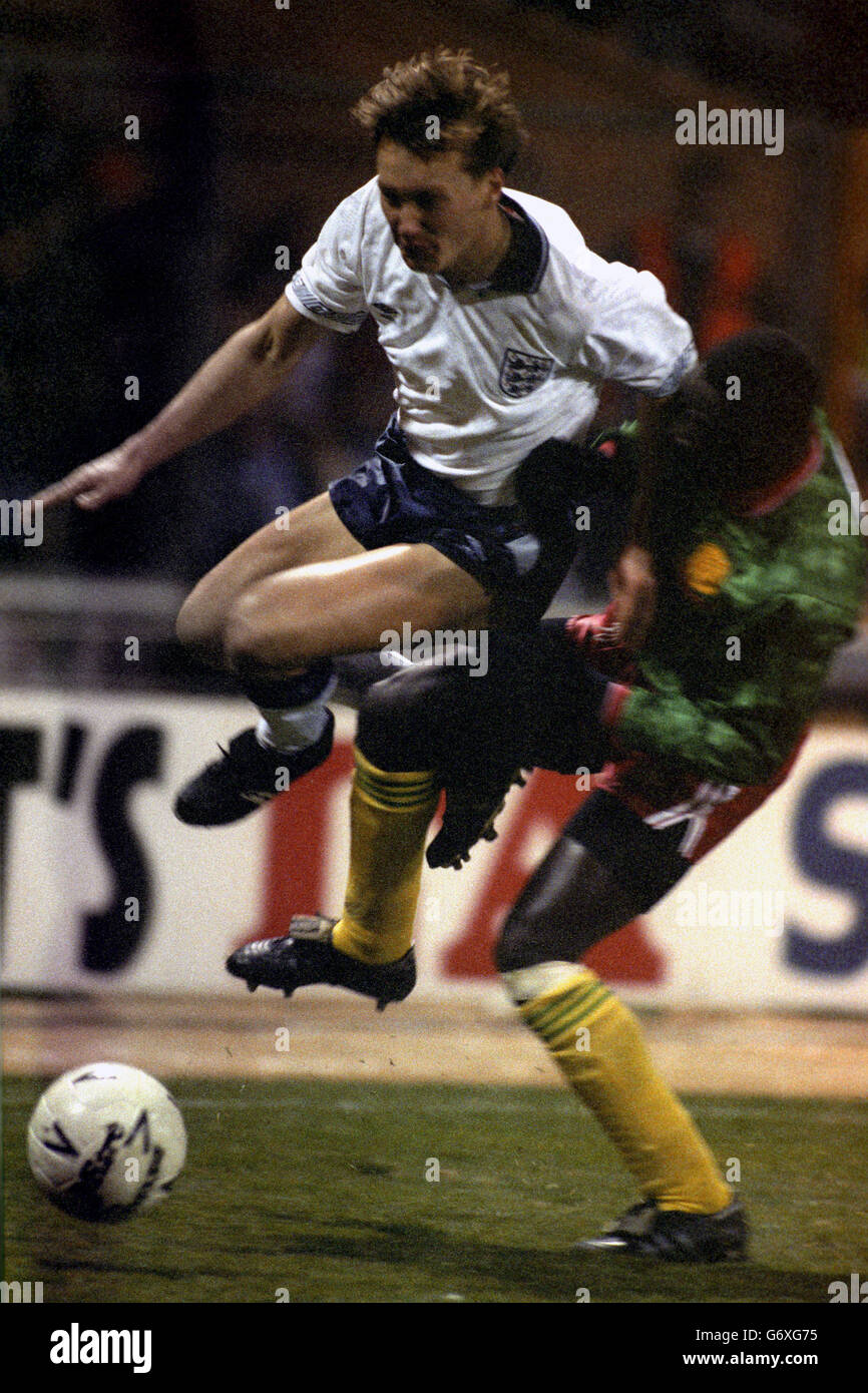 Lee dixon england hi-res stock photography and images - Alamy