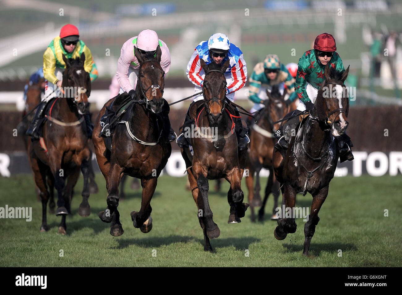 Queen mother sport centre hi-res stock photography and images - Alamy