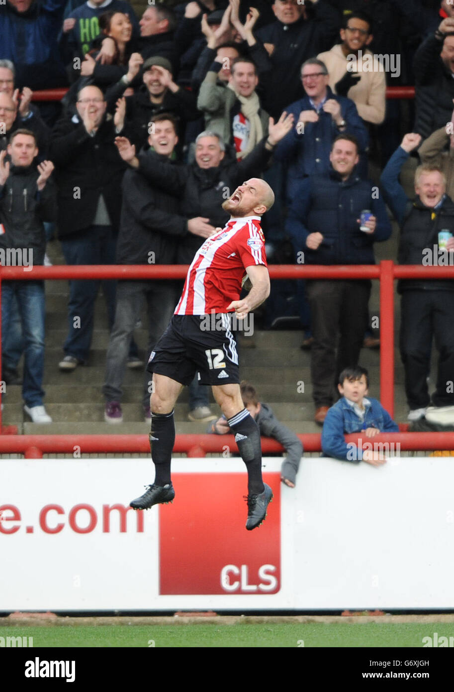 Brentfords Alan Mccormack High Resolution Stock Photography and Images ...