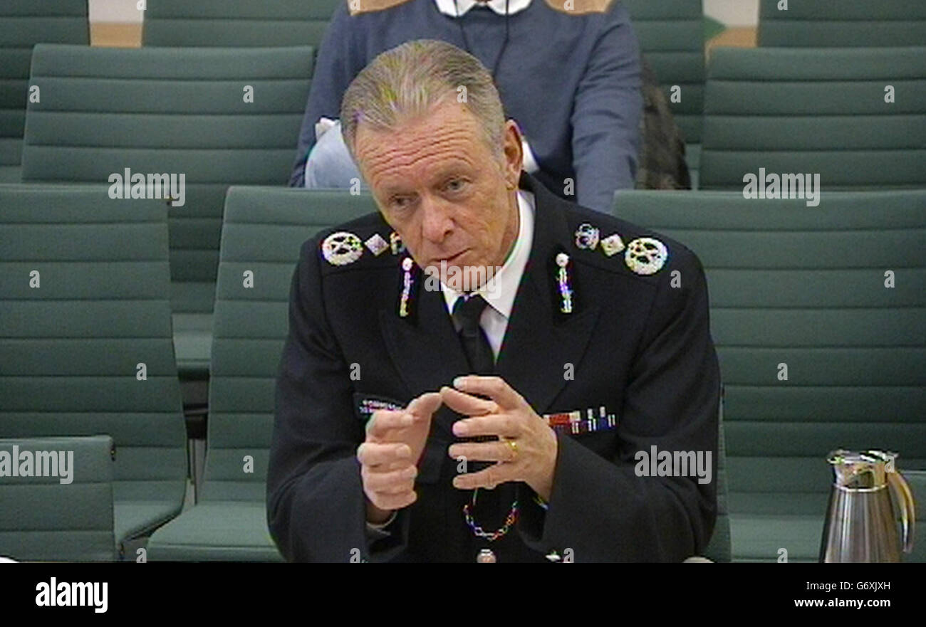 Sir Bernard Hogan-Howe appears before Home Affairs Select Committee ...