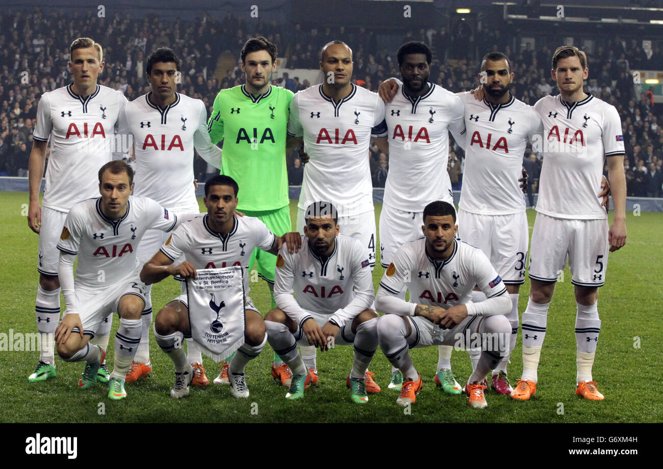 Group photo football team hi-res stock photography and images - Alamy