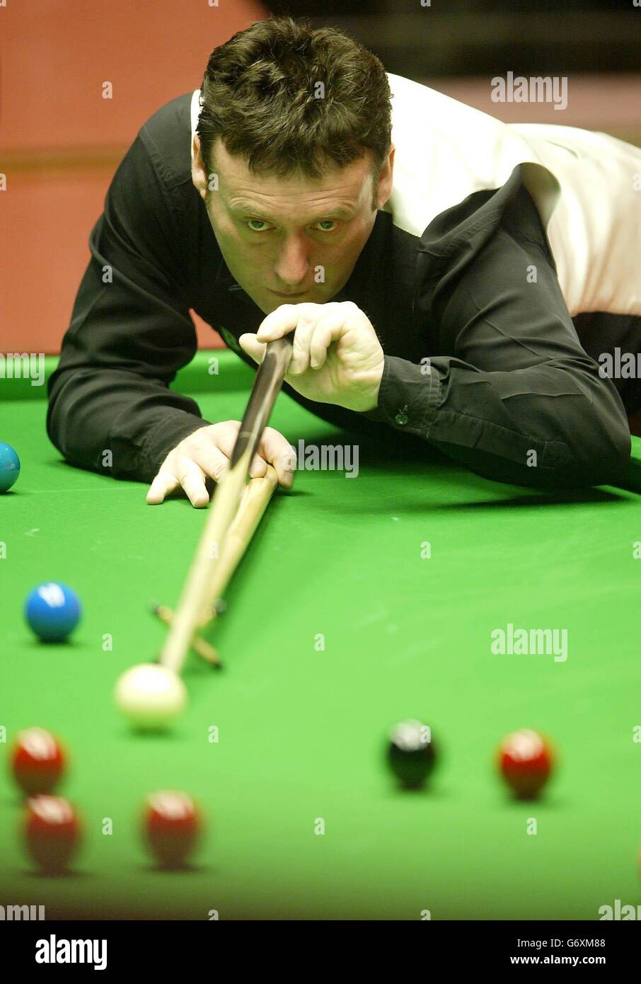 Sport snooker jimmy white barry pinches hi-res stock photography and ...