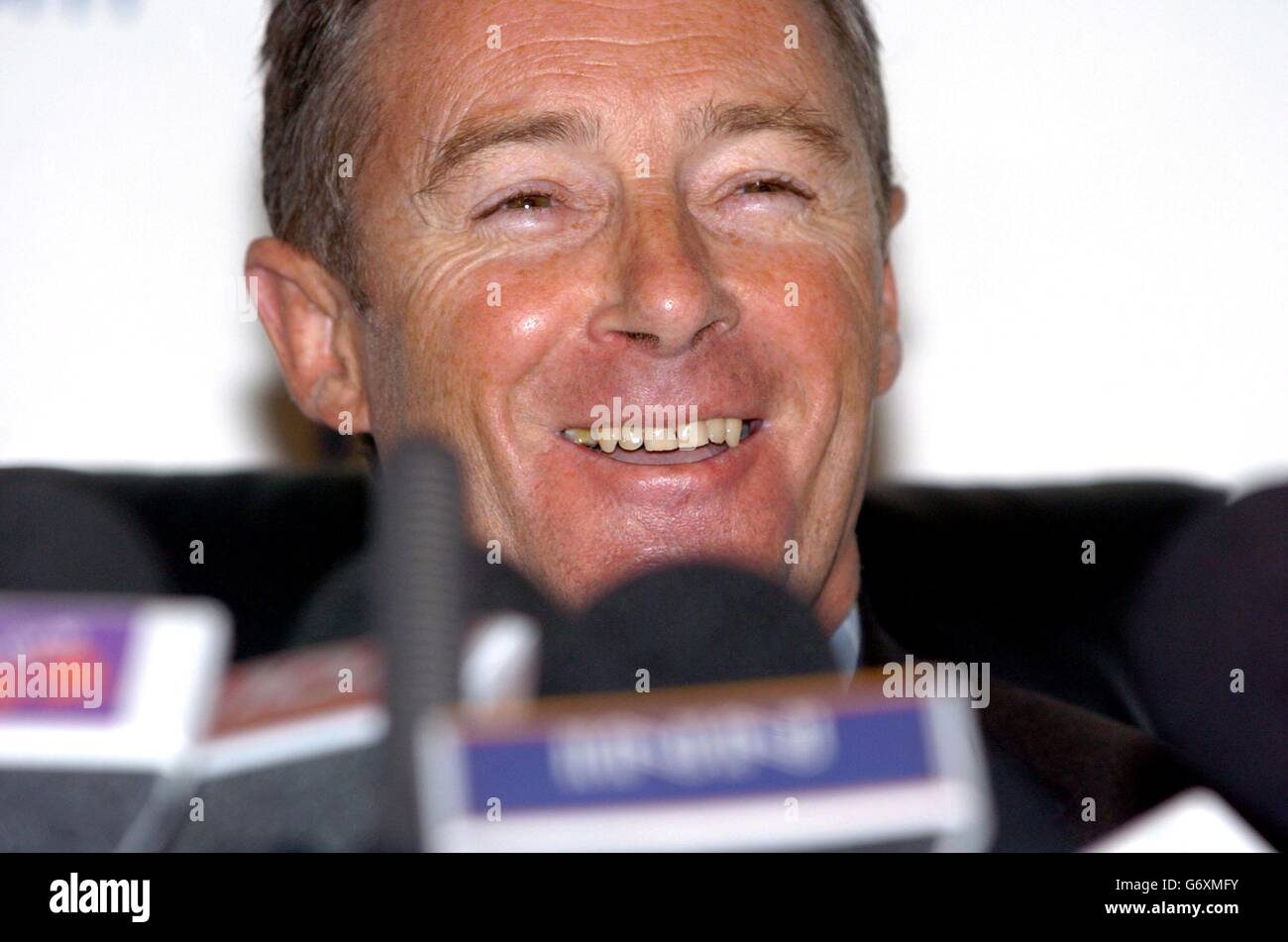 Brian kerr press conference hi-res stock photography and images - Alamy