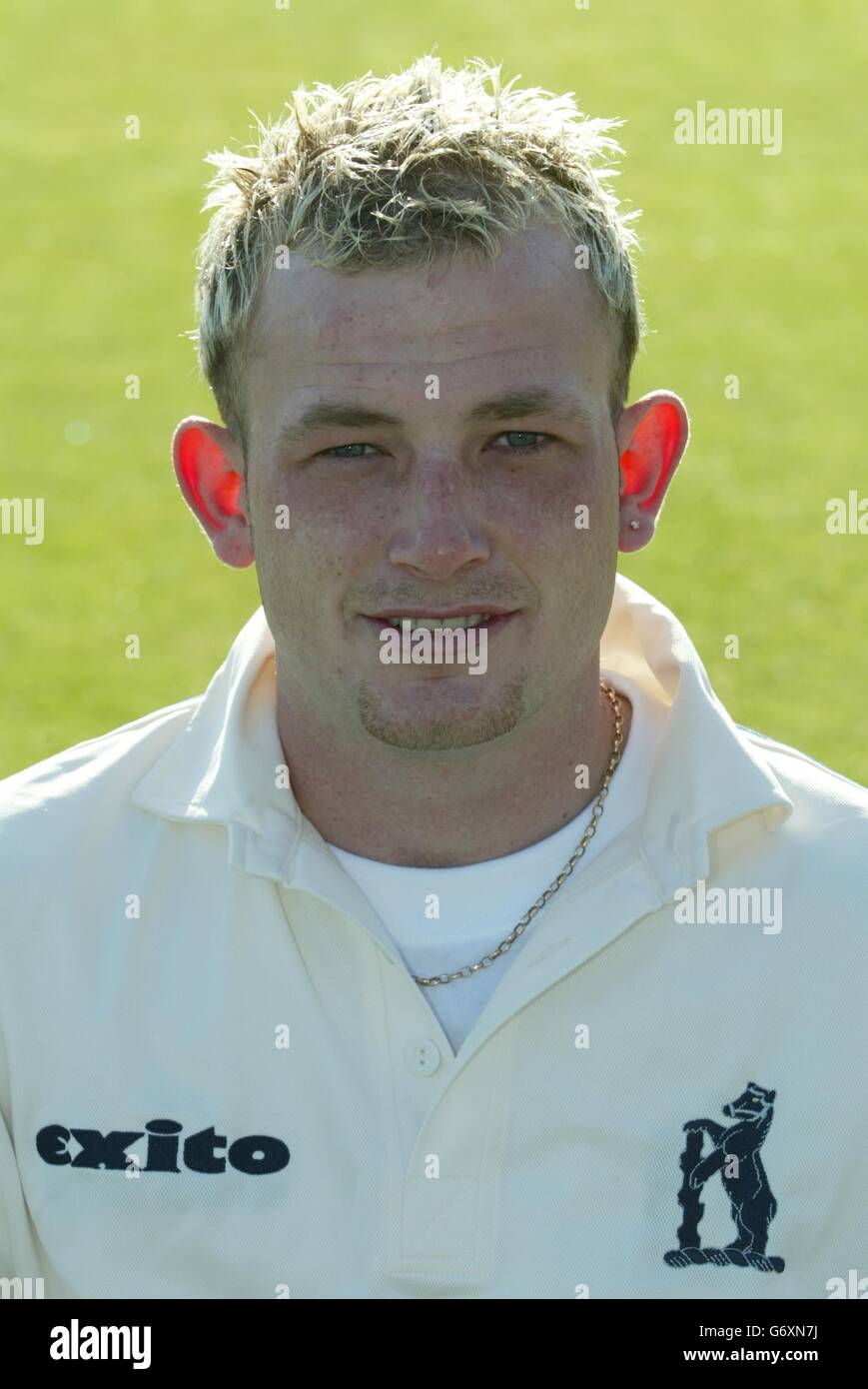 Warwickshire CCC 2004. Graham Wagg of Warwickshire County Cricket Club ...
