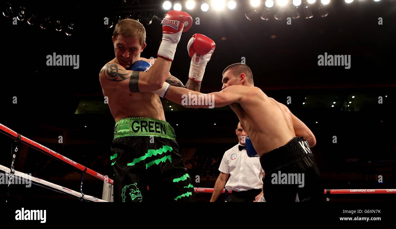 Adam Ismail (left) in action against Duane Green during their Light ...