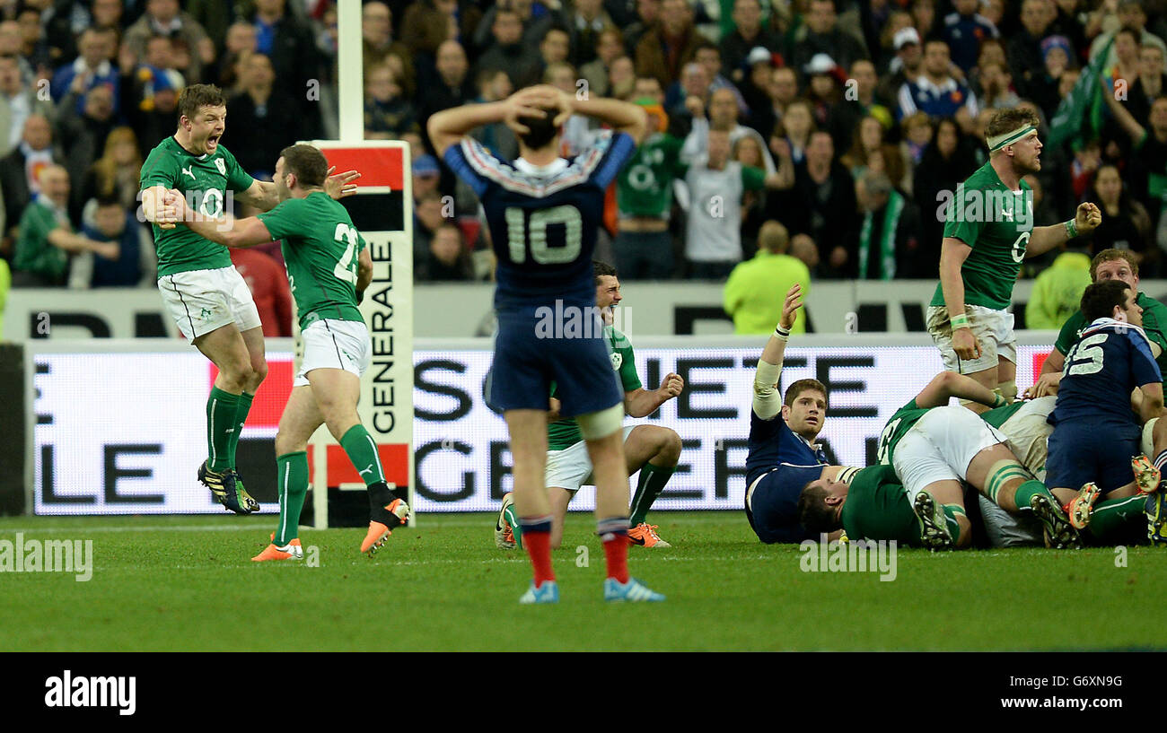 Ireland's Brian O'Driscoll (left) celebrates with team mate Fergus ...