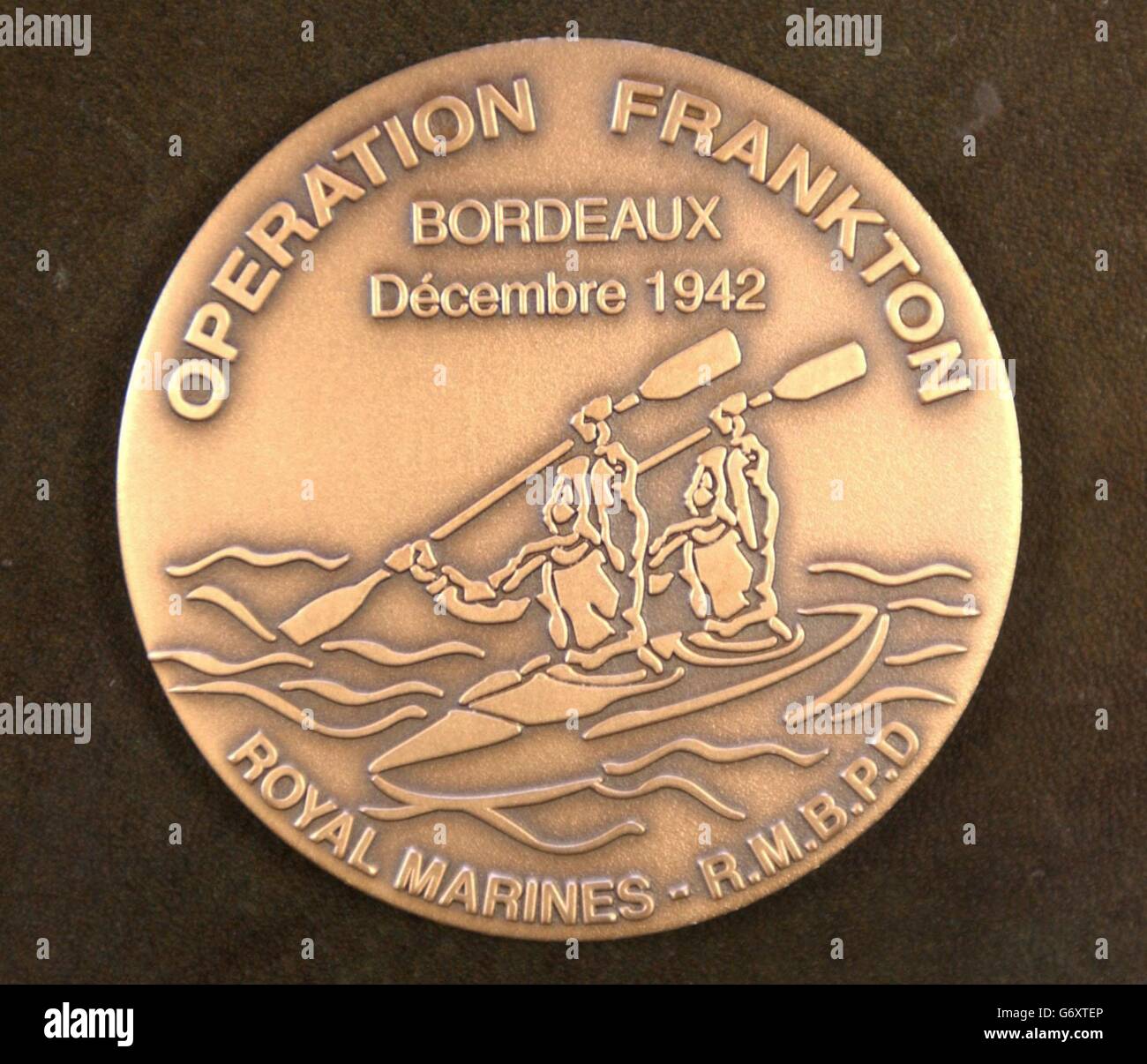 The medallion 'Cockleshell hero' Stock Photo - Alamy