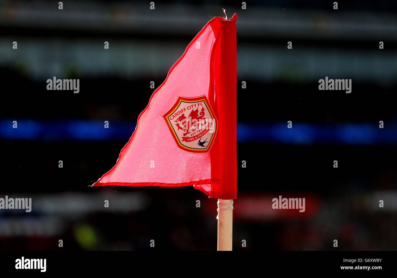 Cardiff city corner flag hi-res stock photography and images - Alamy