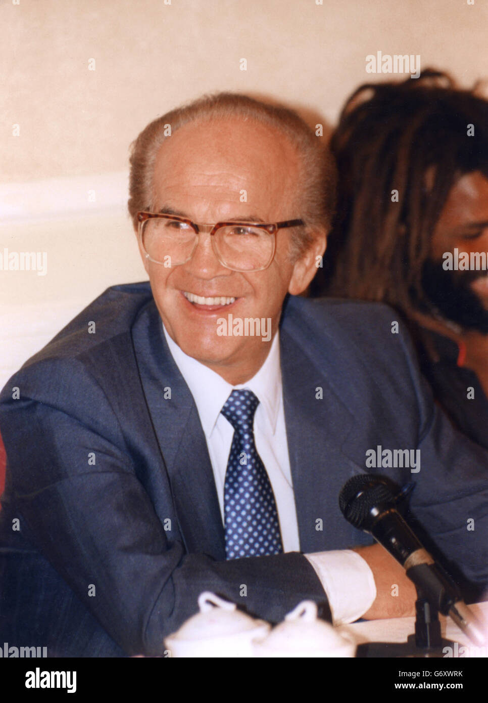 Boxing - Promoter Mickey Duff Stock Photo - Alamy