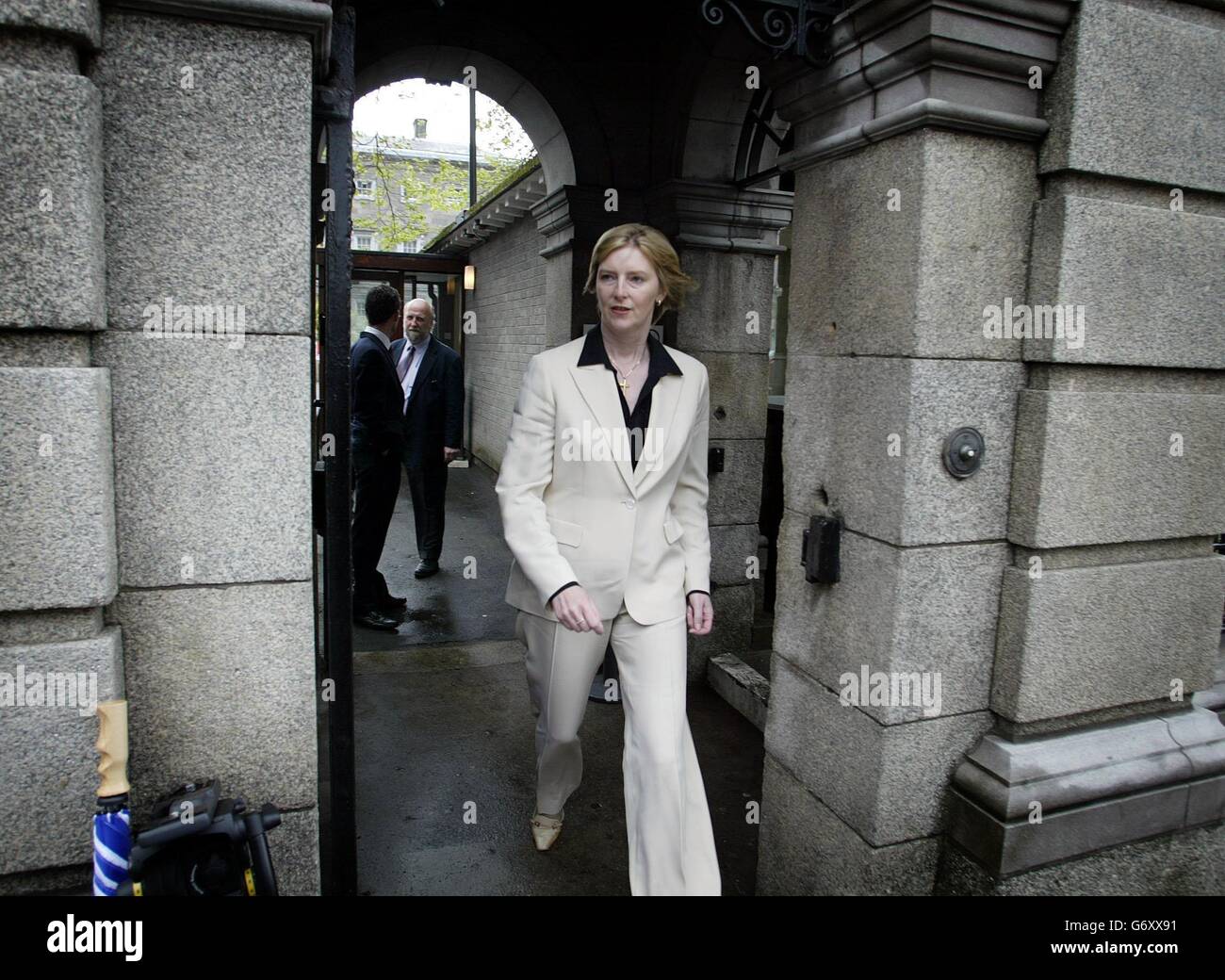 Ms Bevereley Flynn, leaving Lenister house, Disgraced TD Beverley ...