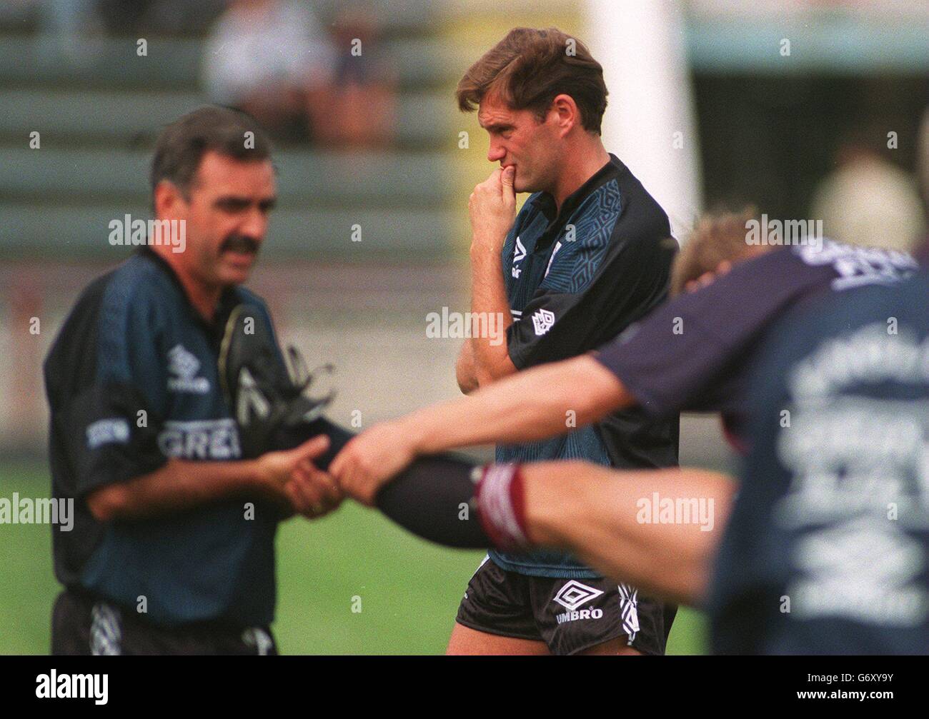 John gorman and glenn hoddle hi-res stock photography and images - Alamy