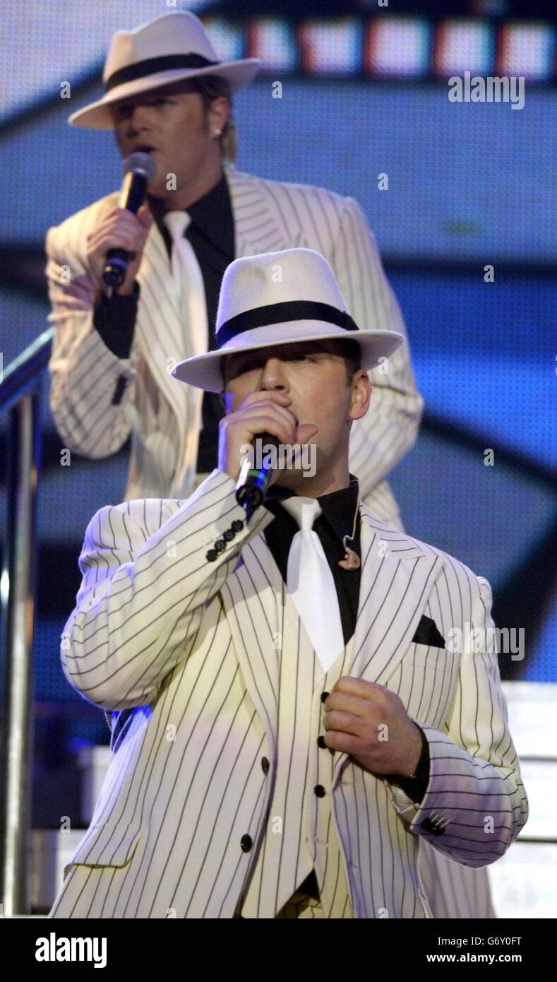 Westlife concert at Wembley Arena Stock Photo - Alamy