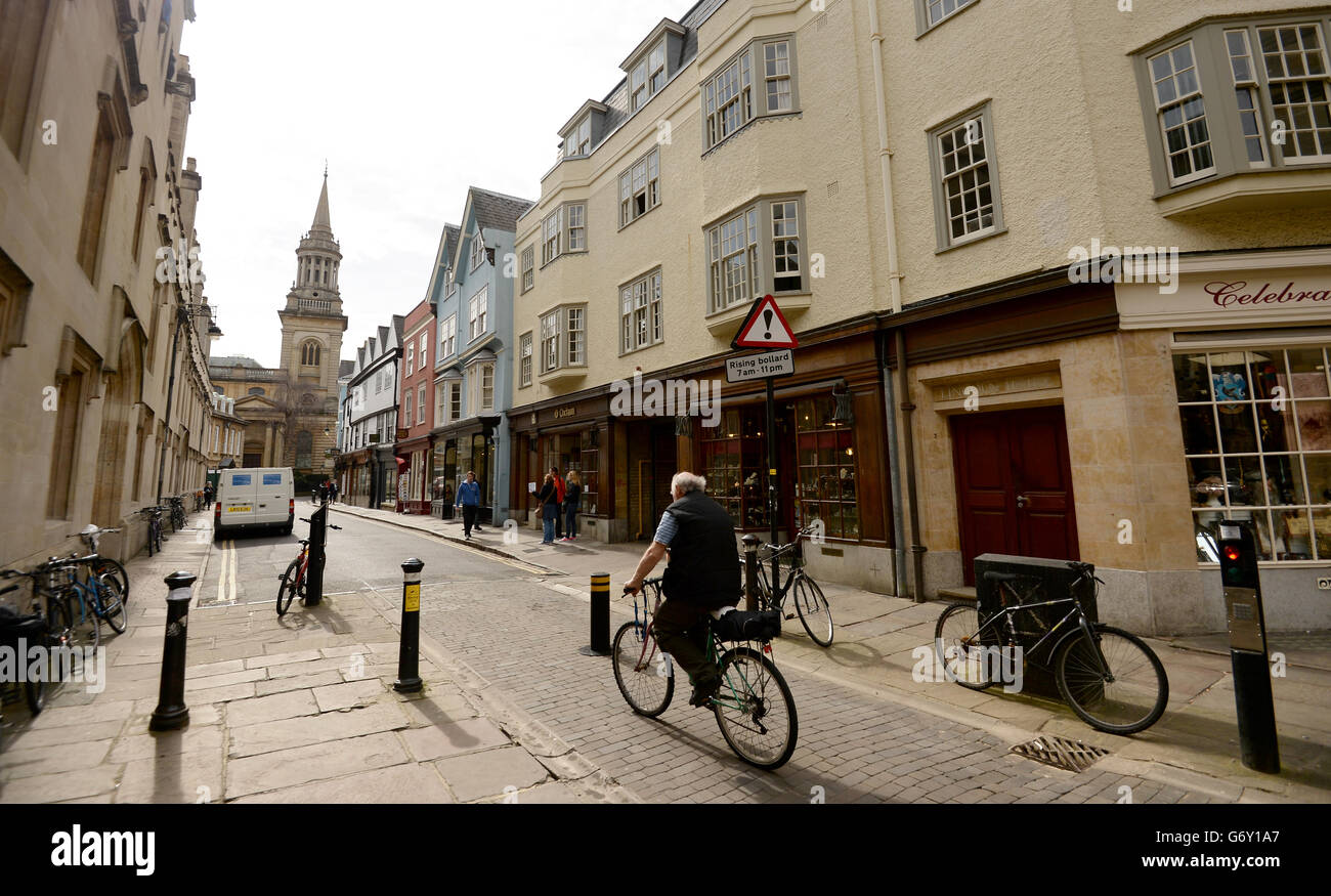 Turl street in oxford city hi-res stock photography and images - Alamy