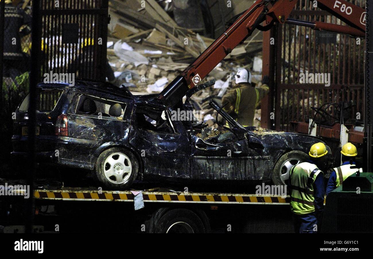 Stockline factory explosion hi-res stock photography and images - Alamy