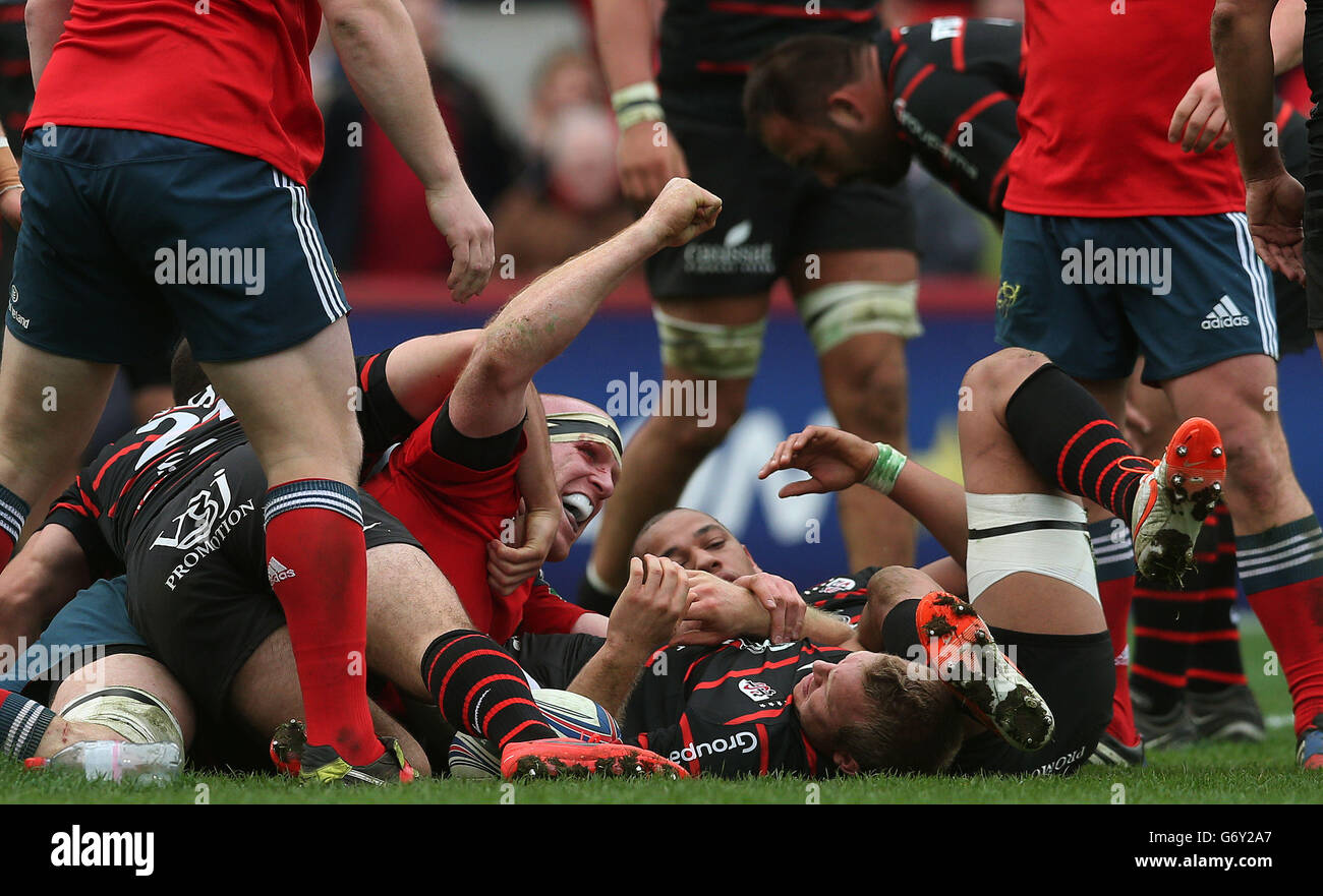 Paul o’connell rugby try hi-res stock photography and images - Alamy