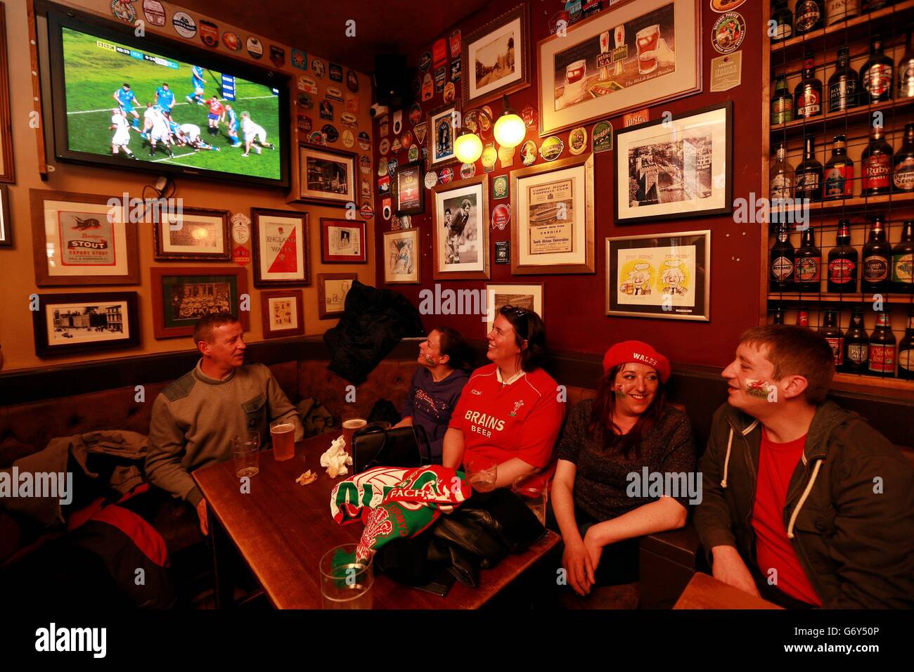 City arms pub cardiff High Resolution Stock Photography and Images - Alamy