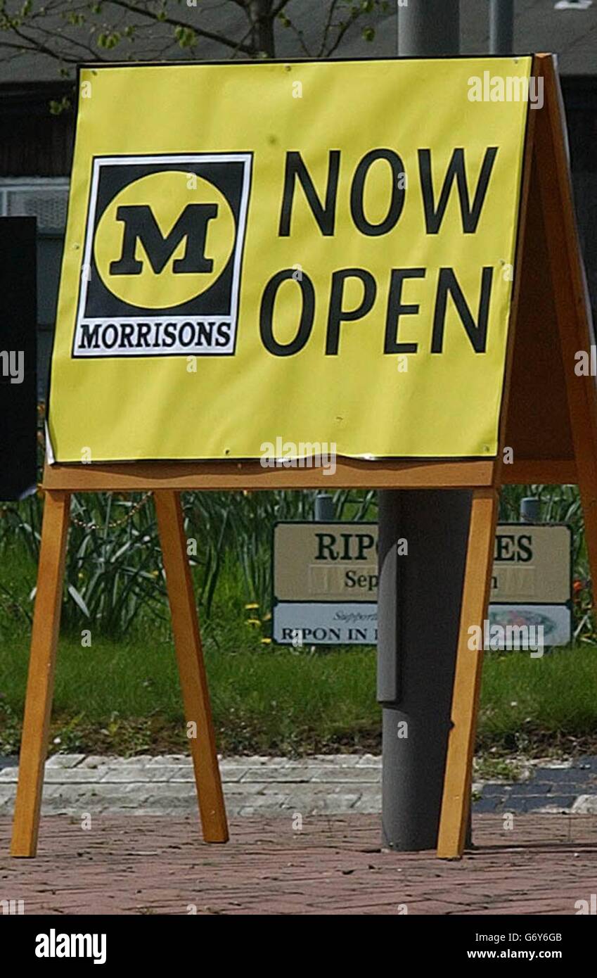 Safeway stores hi-res stock photography and images - Alamy