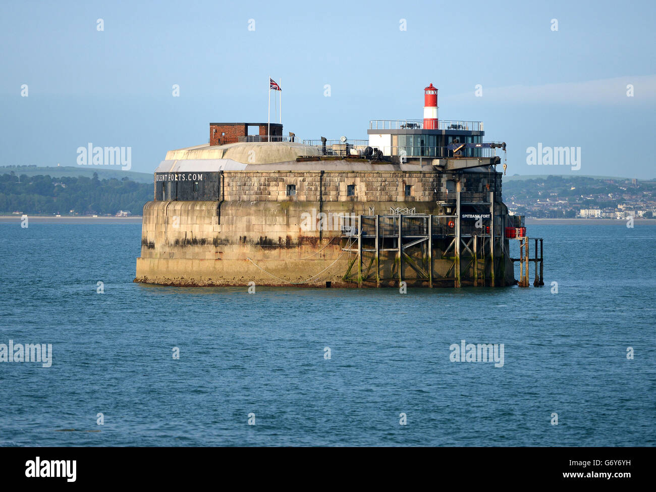 Solent forts - Spitbank Fort Stock Photo - Alamy