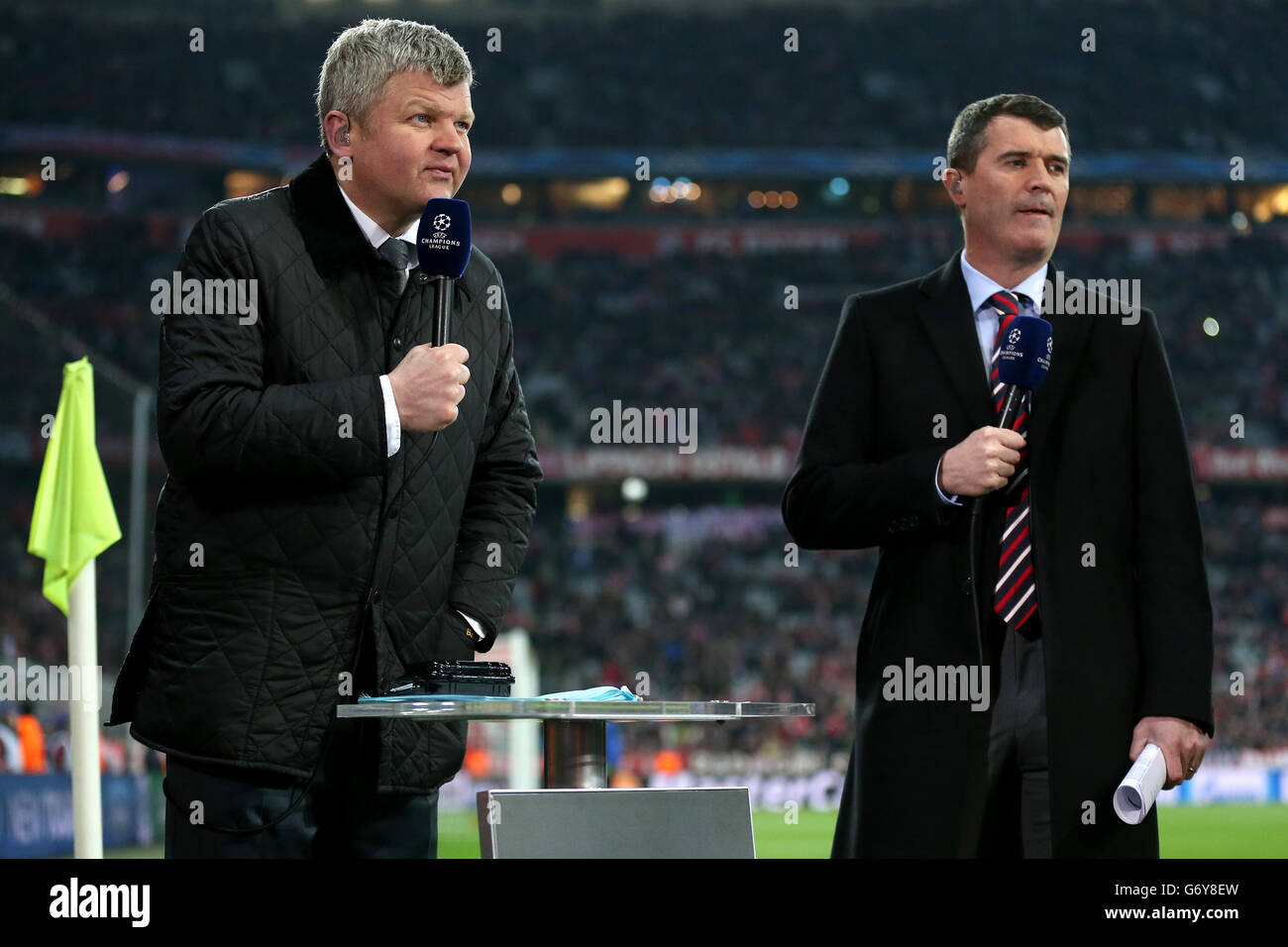 Itv presenter adrian chiles hi-res stock photography and images - Alamy