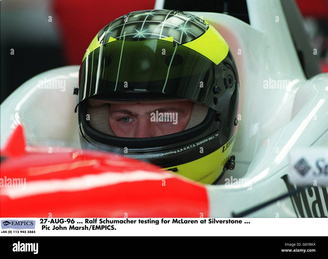 Motor Racing ... Testing at Silverstone Stock Photo - Alamy