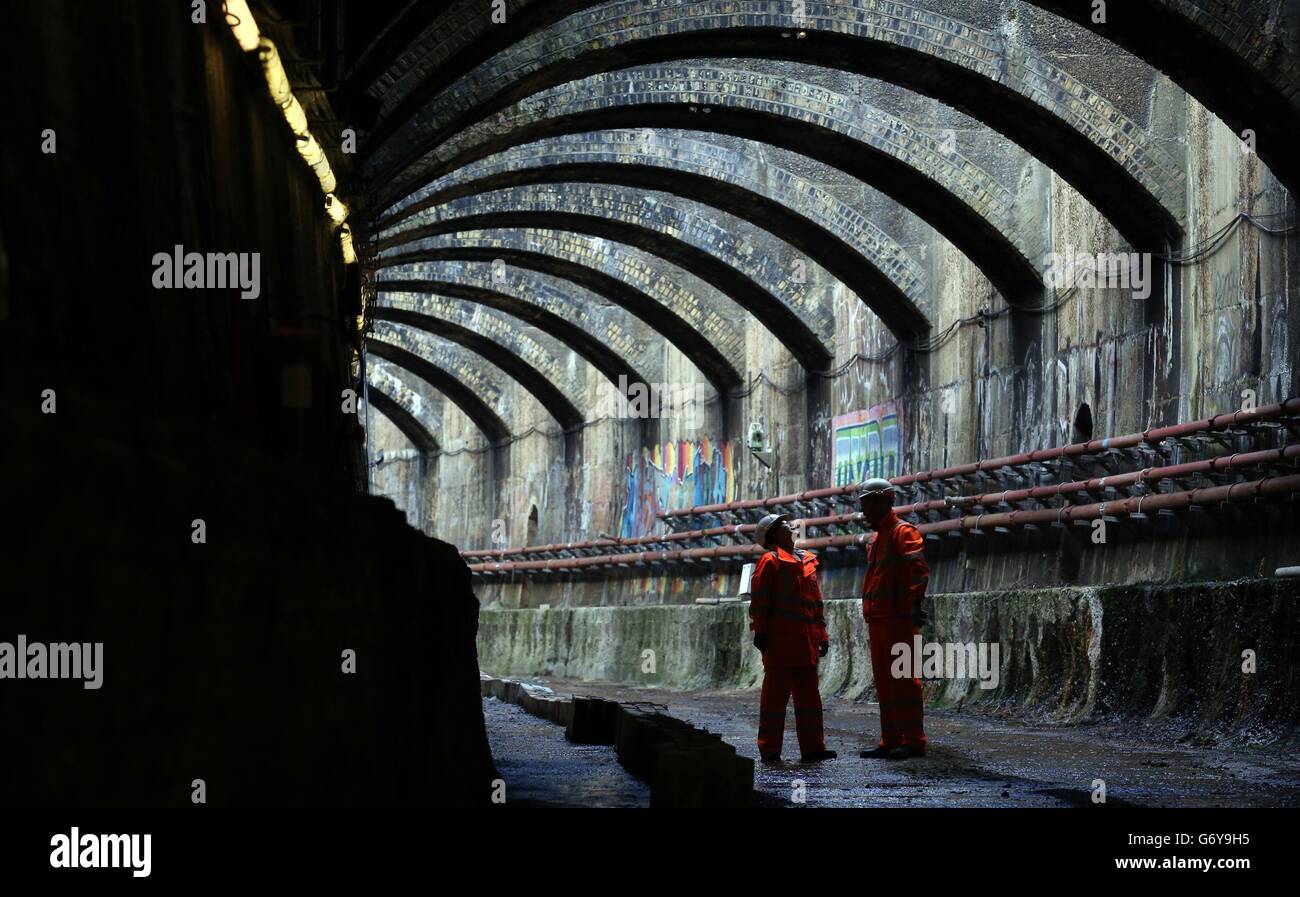Crossrail connaught tunnel project manager linda miller hi-res stock ...
