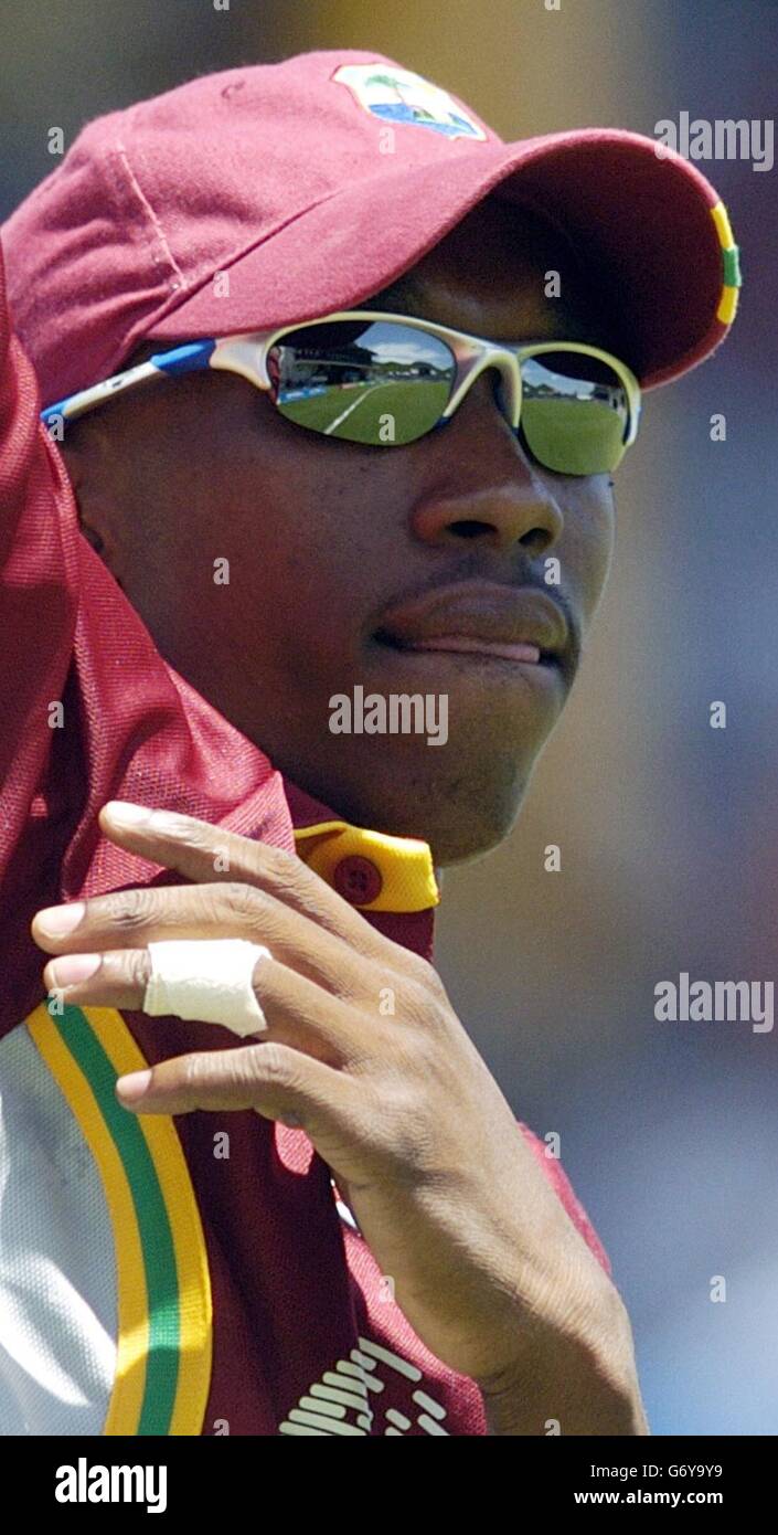 Cricket shades sunglasses hi-res stock photography and images - Alamy