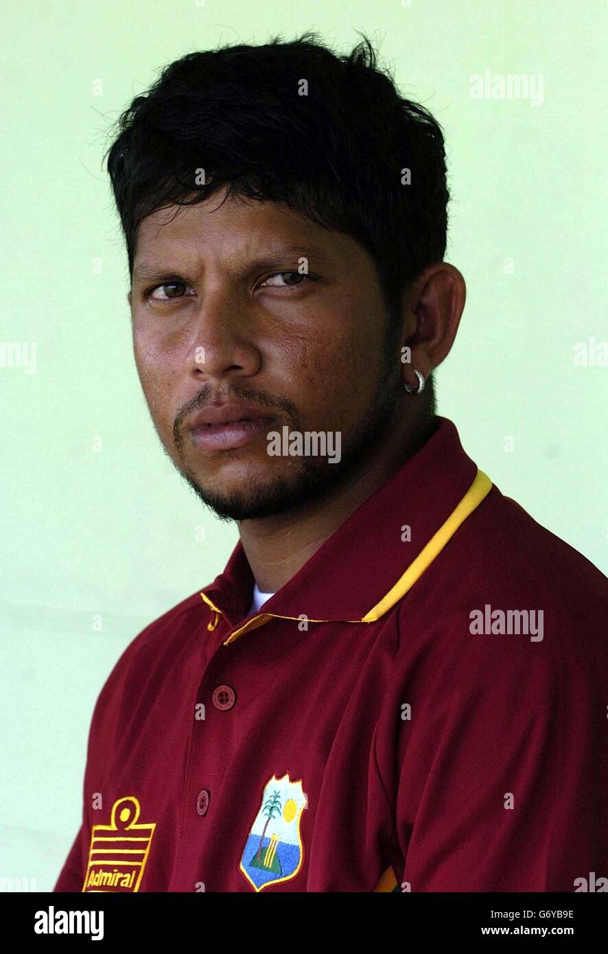 Ramnaresh Sarwan. West Indian cricketer Ramnaresh Sarwan Stock Photo ...