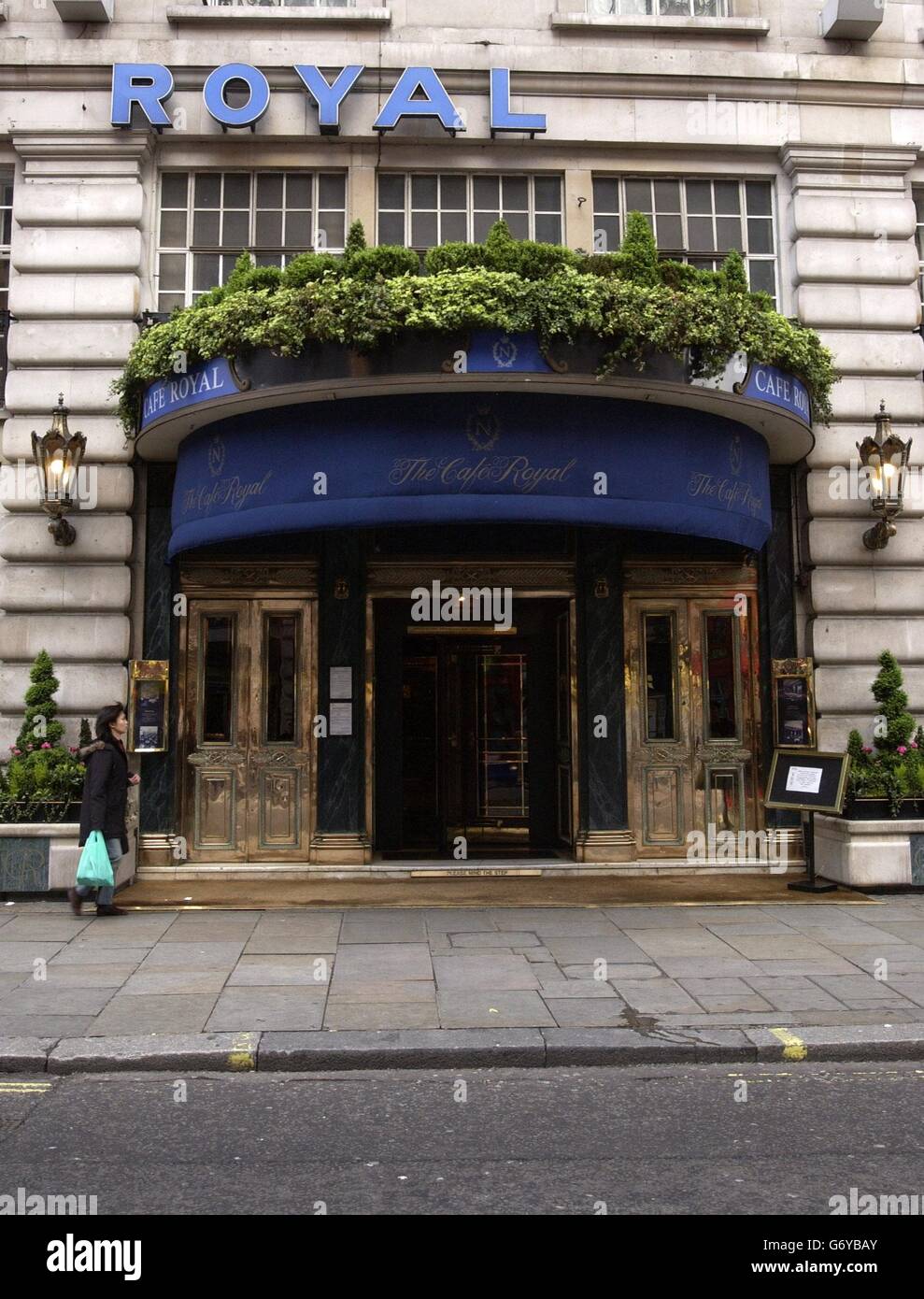 Hotel cafe royal london exterior hi-res stock photography and images ...