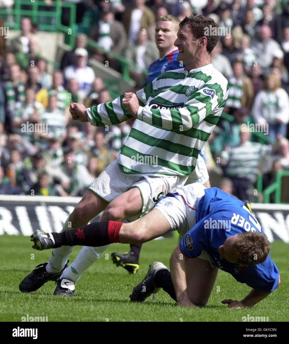 Celtics chris sutton centre scores against rangers hi-res stock ...