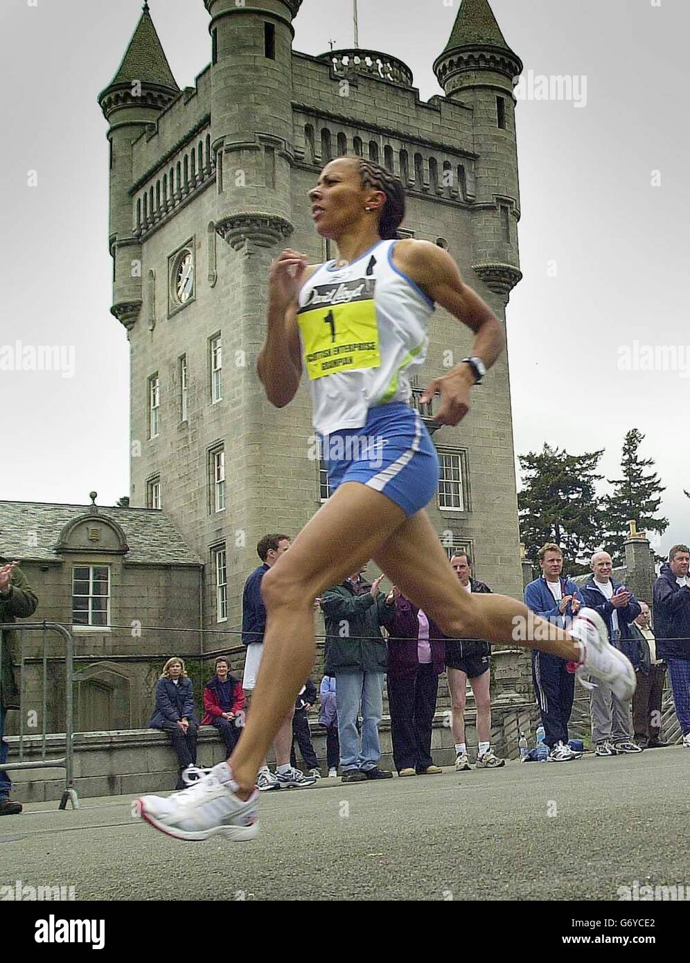 Balmoral Women's Mile Road Race Stock Photo - Alamy