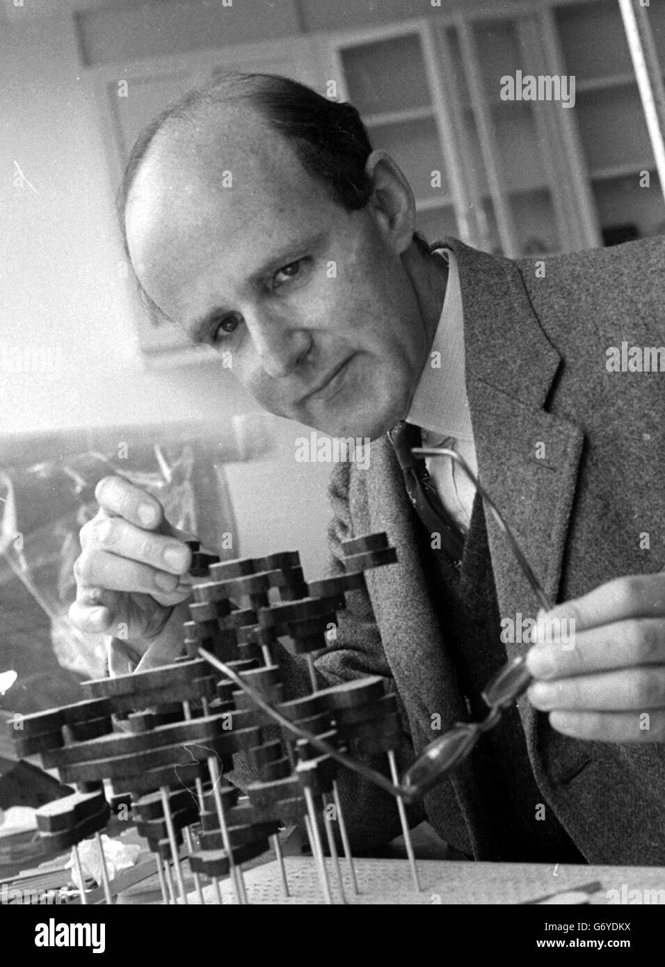 Dr max perutz hi-res stock photography and images - Alamy