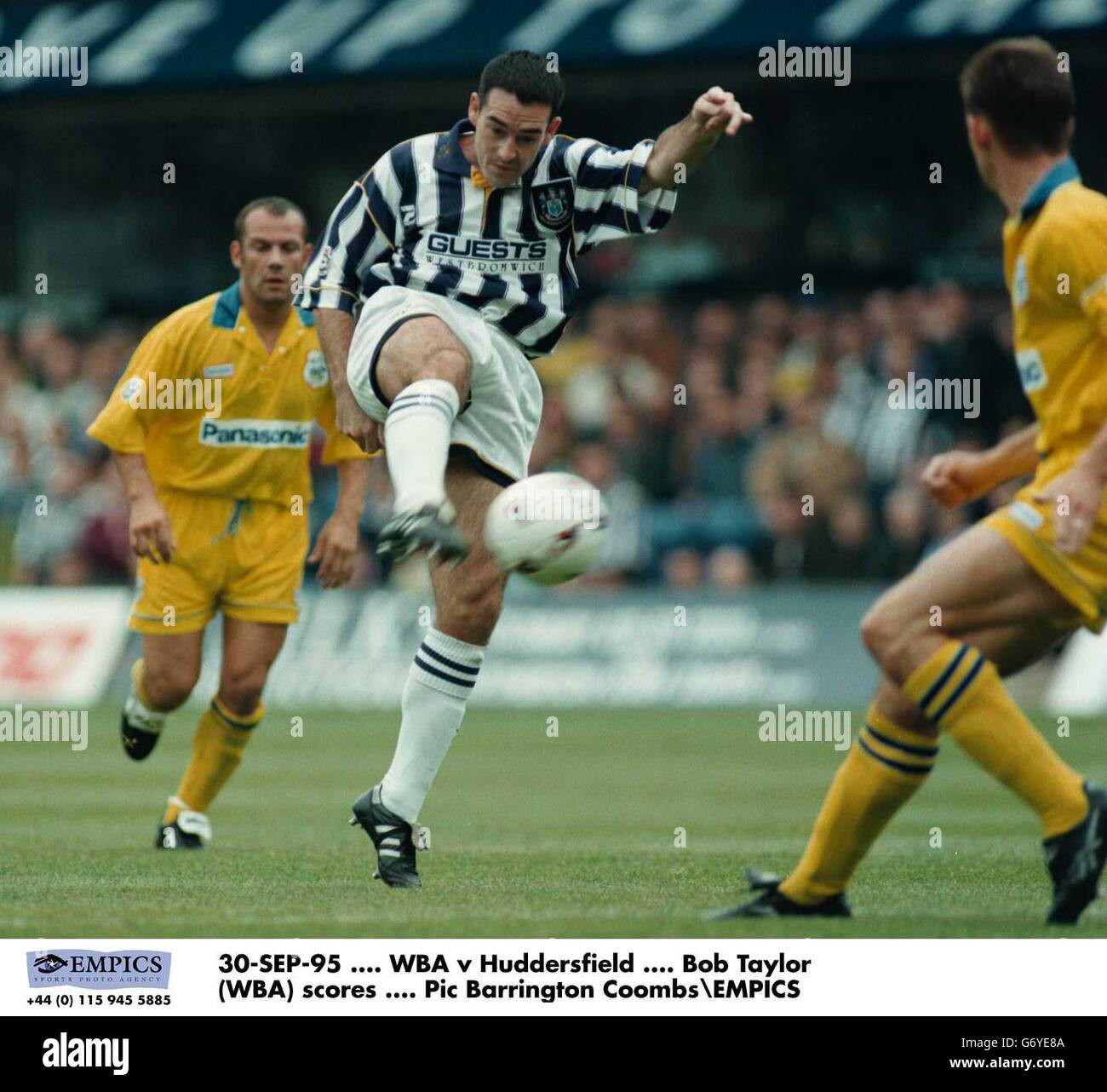 Soccer bob taylor hi-res stock photography and images - Alamy