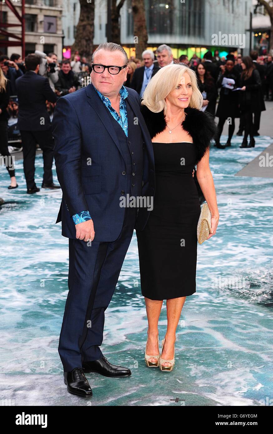 Ray Winstone and Elaine Winstone arriving for the premiere of the film ...