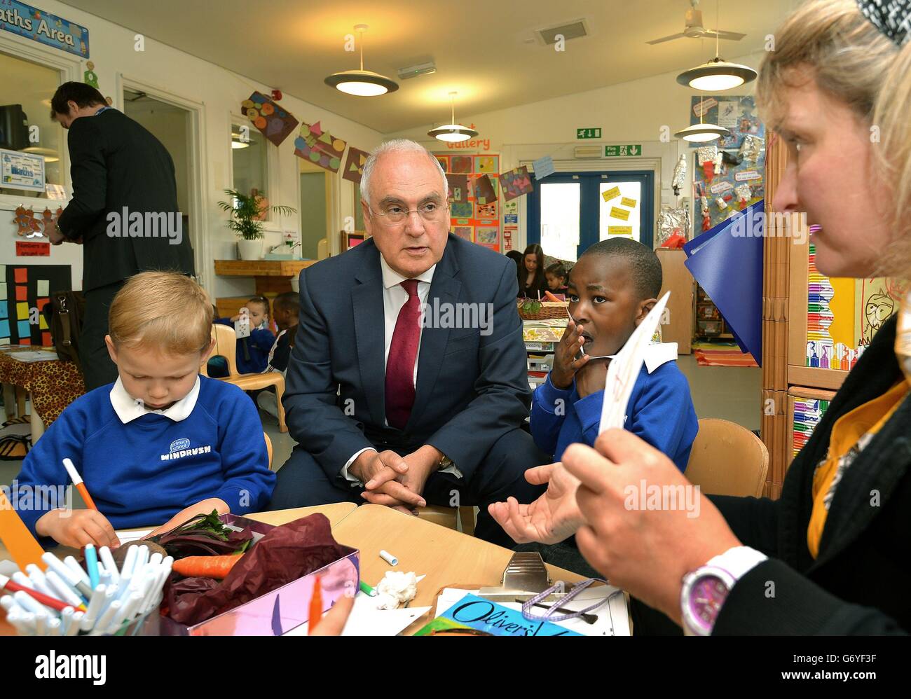 Sir Michael Wilshaw visit to nursery Stock Photo - Alamy