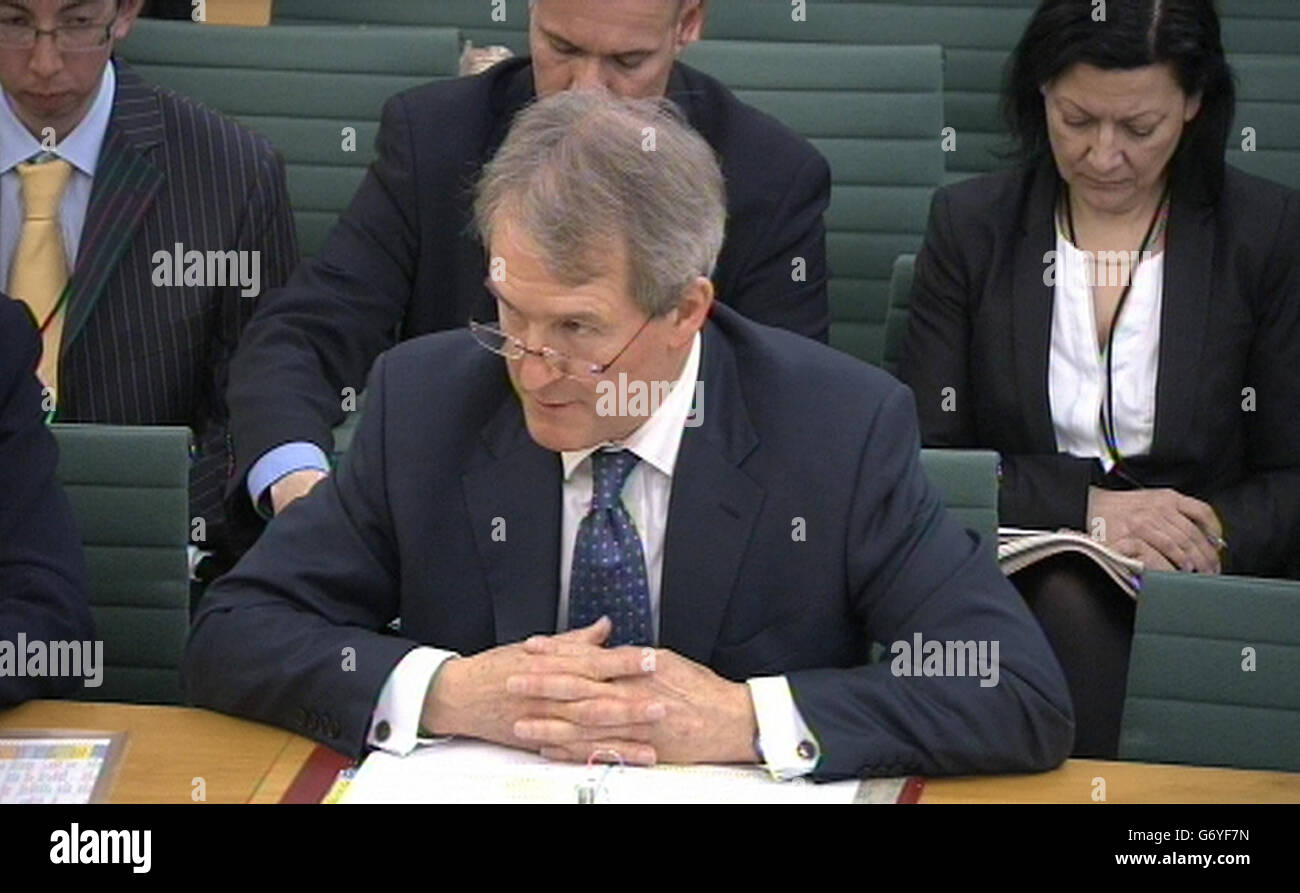 Environment Secretary Owen Paterson gives evidence to Commons ...
