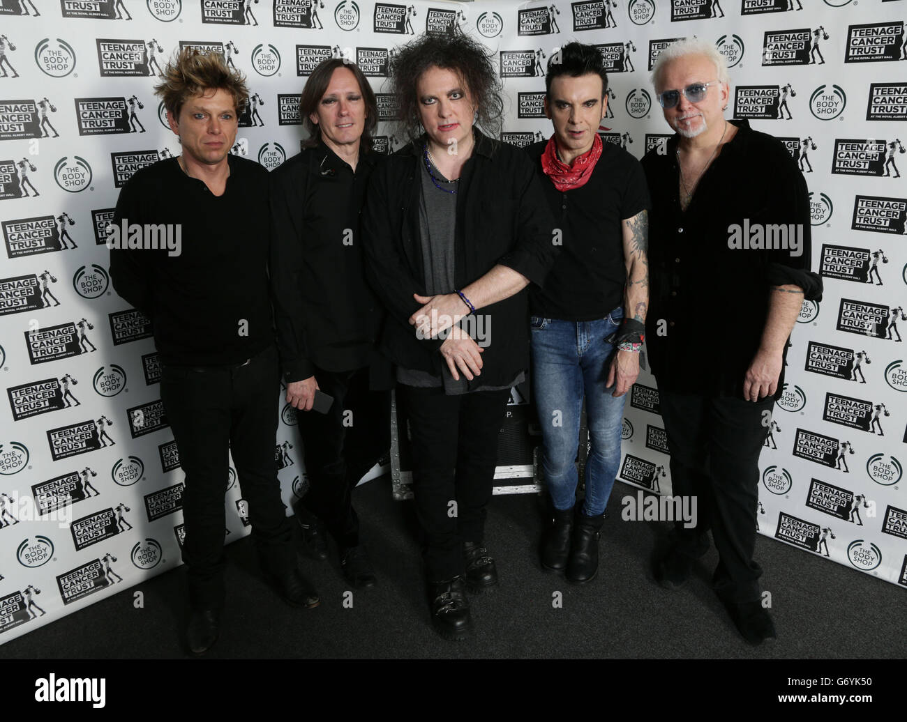 Jason cooper the cure hi-res stock photography and images - Alamy