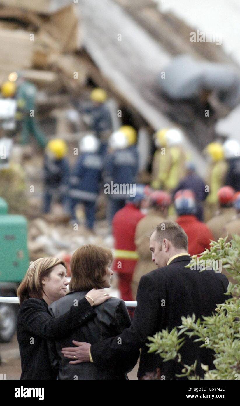 Stockline plastics factory explosion hi-res stock photography and ...