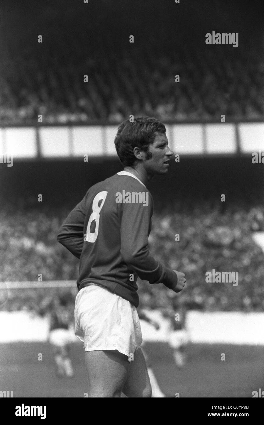 1970s sport football action hi-res stock photography and images - Alamy