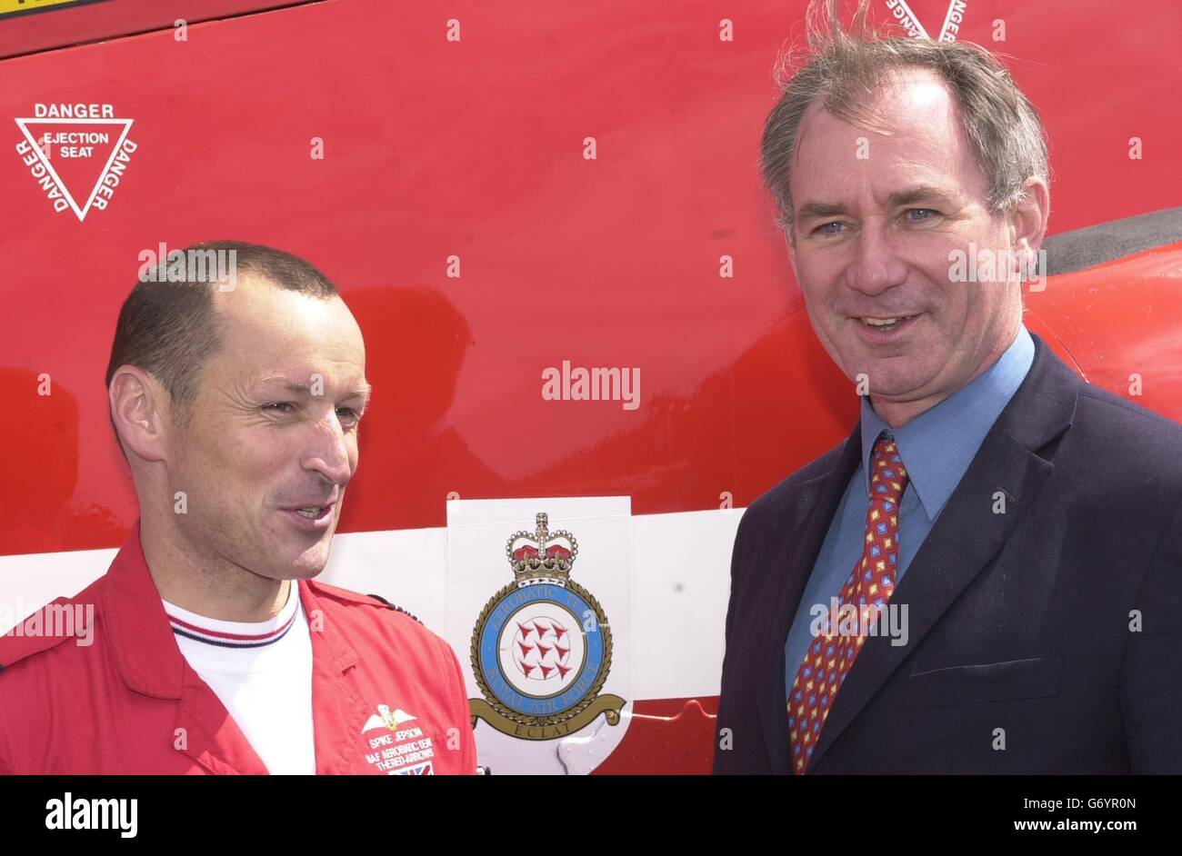 Defence Secretary Geoff Hoon meets Squadron Leader Spike Jepson, known ...