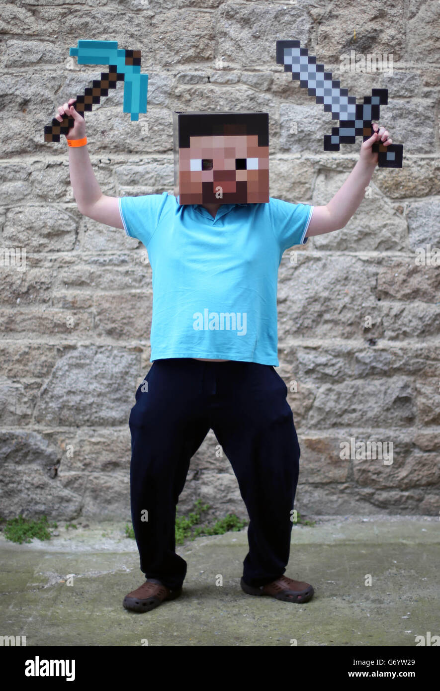 Minecraft Steve Mini Cut Out S Mom