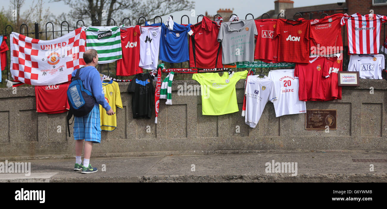 Liam Whelan bridge Stock Photo - Alamy