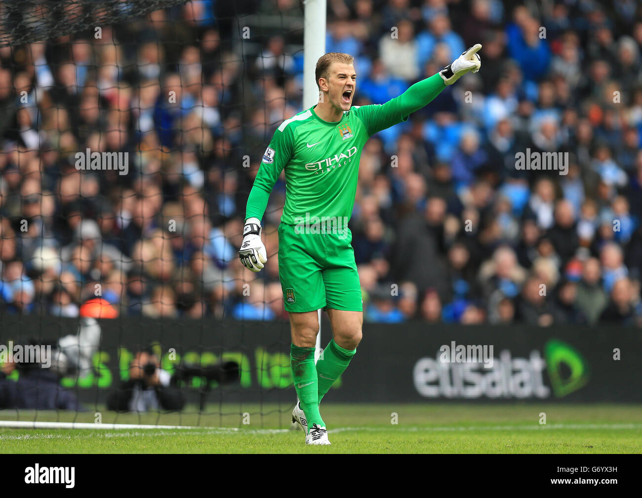 Football point points pointing shout shouts shouting yell yells yelling ...