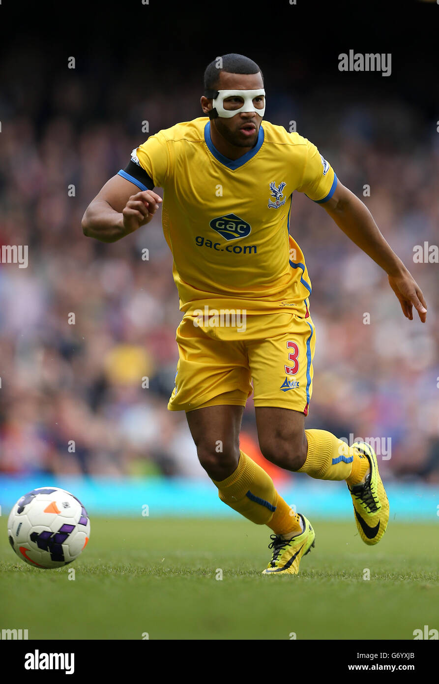 Crystal Palace's Adrian Mariappa wears a face mask during the Barclays ...