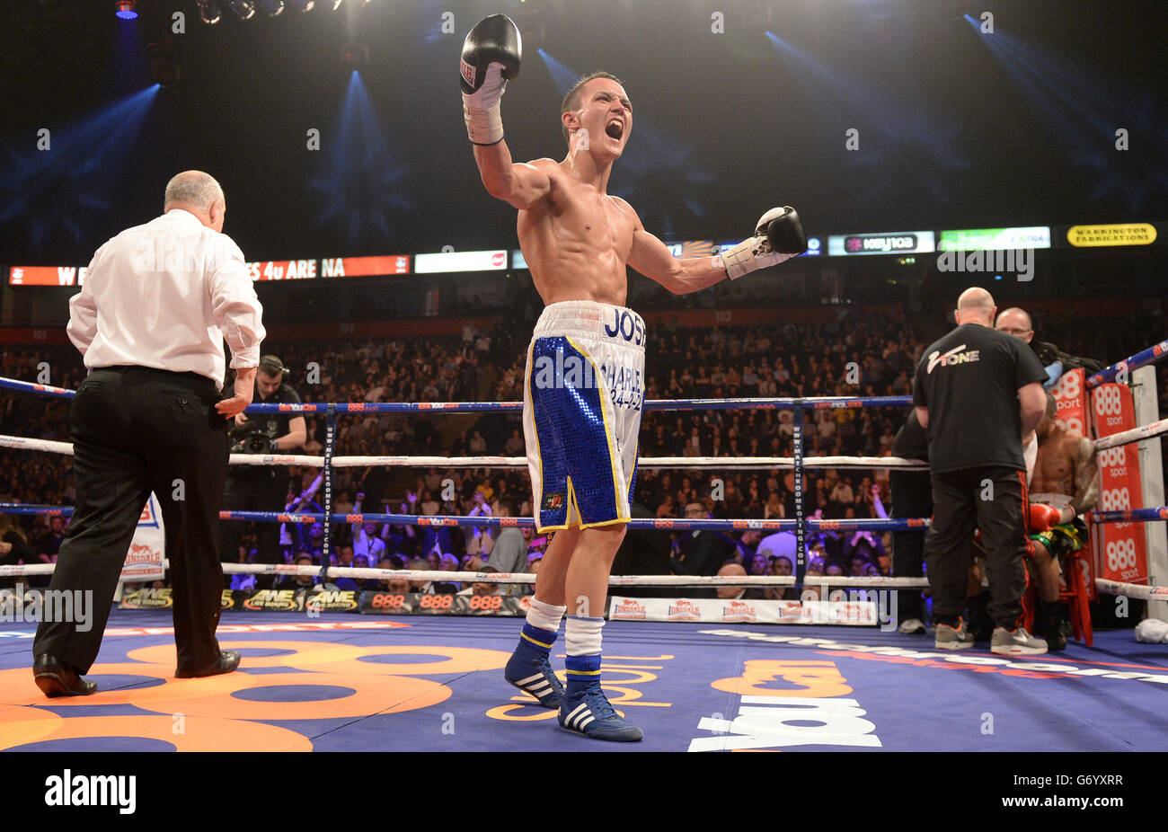 Boxing - Phones 4U Arena Stock Photo - Alamy