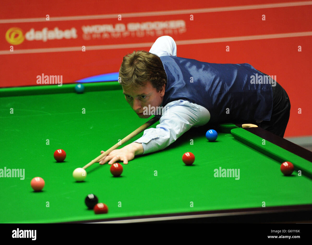 Table in crucible dafabet world snooker championships crucible hi-res ...