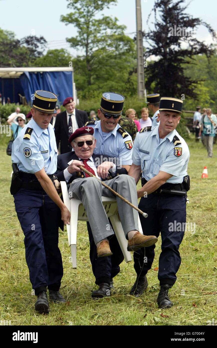 Pathfinders normandy hi-res stock photography and images - Alamy